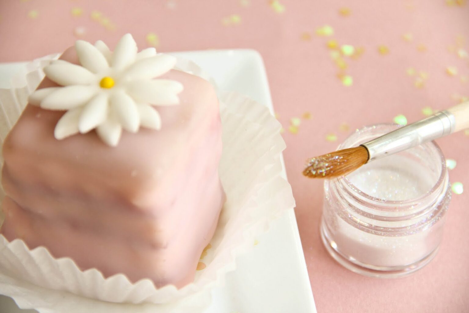 Poured Fondant Petit Fours - Sprinkle Bakes