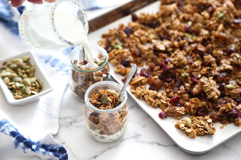 Healthy Homemade Granola - Sprinkle Bakes