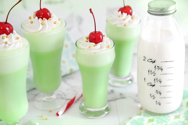 Shamrock Shake Recipe - Sprinkle Bakes
