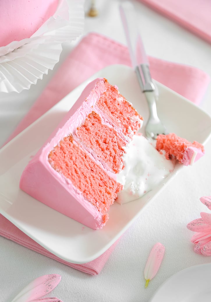 Hostess Strawberry Cupcake Cake - Sprinkle Bakes