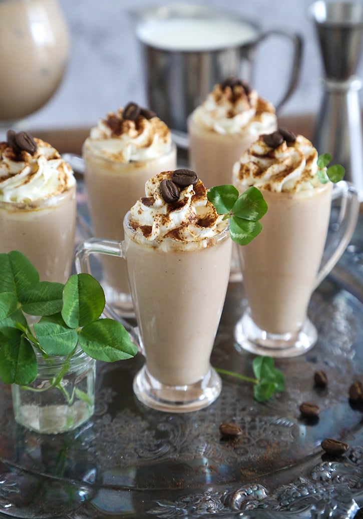 Homemade Irish Cream - Sprinkle Bakes